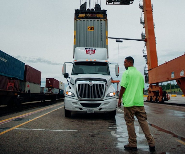 Expedited Services | IMC Companies